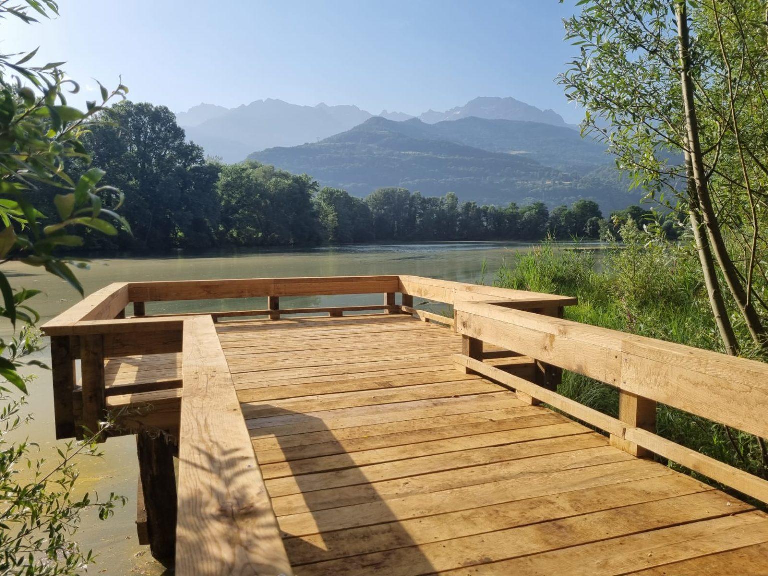 Ponton de pêche - Etang de Bois Claret - Villard-Bonnot (38) par ...