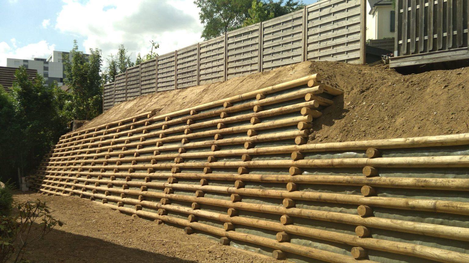 Mur bois en stabilisation de talus - Verrière Le Buisson (91) par ...